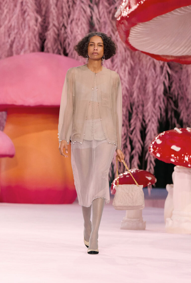 Warum der Opening Look bei Chanel diesmal Geschichte schrieb - Sonrisa